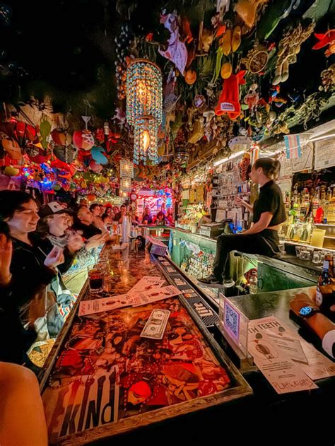The 5 Official Lesbian Bars In Nyc Queer Sapphic
