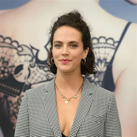 Downton Abbey Star Jessica Brown Findlay Says The Shows Popularity Was