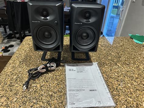 Pioneer DJ DM-40 4” Desktop Active Monitor Speaker Black DM40 | Reverb