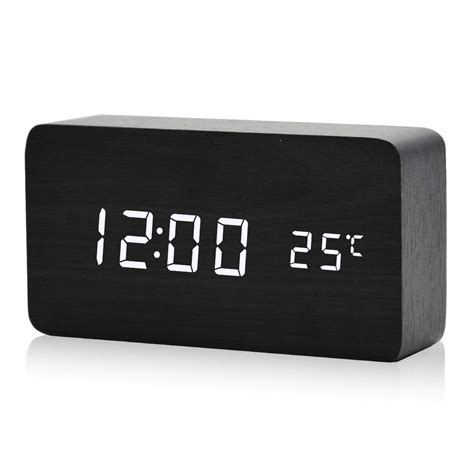 ساعت رومیزی چوبی دیجیتال مکعب مستطیل مک استور فروشگاه لوازم جانبی و پشتیبانی اپل