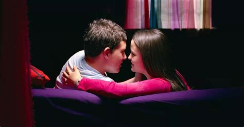 Boyfriend Doesn T Kiss Me Anymore But He Still Wants Sex Coleen Nolan Daily Record