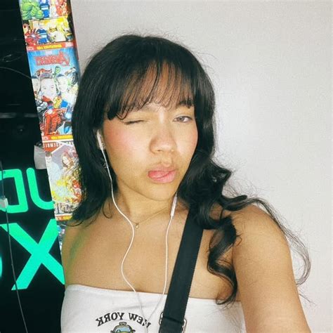 Mya Mya Naomiee On Threads