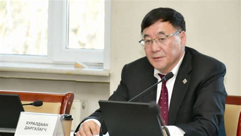 Ж Галбадрах Багшийн хомсдолыг арилгахгүйгээр боловсролын салбарт хийх хөгжил шинэчлэлд ахиц