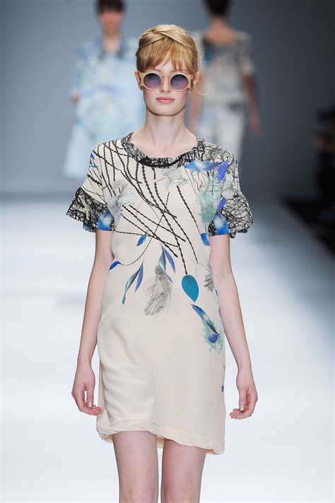 Cacharel Spring-summer 2013 - Ready-to-Wear