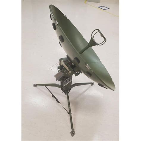Wayfarer 12m Ku Band Auto Flyaway Antenna Demo
