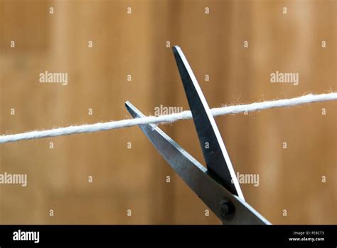 Cutting The Rope High Resolution Stock Photography And Images Alamy
