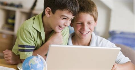 اسماء أولاد بحرف الثاء نواعم