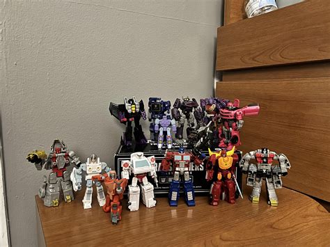 Core Class Collection Yes Those Are Some Dinobots I Got There R