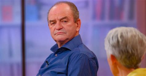 Dornen Auf Haut Prohaska über Schwere Krankheit Weekendat