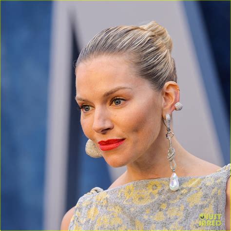 Sienna Miller Wears Backless Dress To Vanity Fair Oscar Party 2023 Photo 4907593 Sienna
