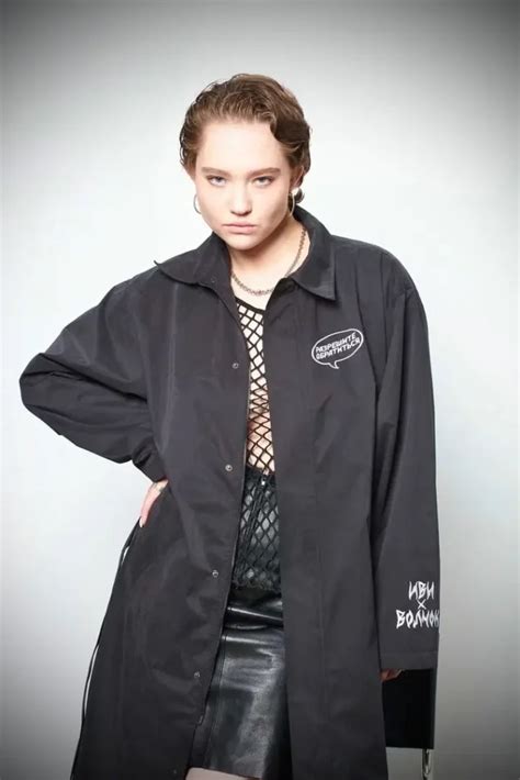 Голая Александра Киселева Слив фото засветы груди