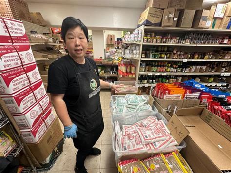 르포 화장실에도 물건 쟁였다 관세전쟁 직격타 맞은 美 차이나타운