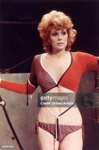 Hot Sexy Jill St John Bikini Pics