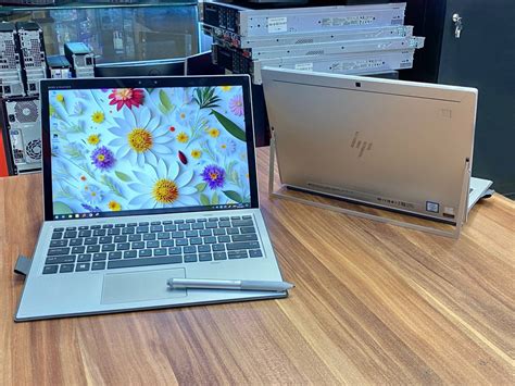 لپ‌تاپ Hp مدل Elite X2 G3g4 Touchبه همراه کیبورد قلم مفیدیار