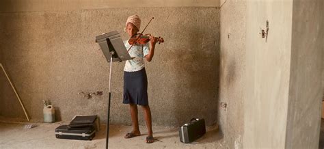 Caitrin Nicol Keiper