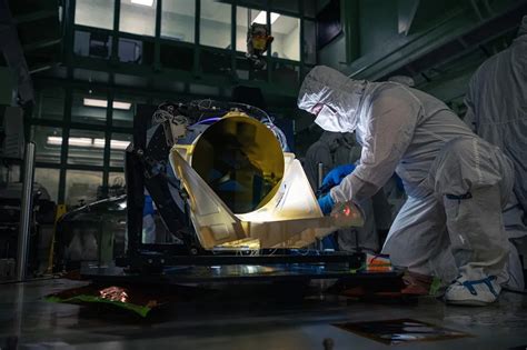 Nasas Newest Telescope Can Detect Gravitational Waves From Colliding