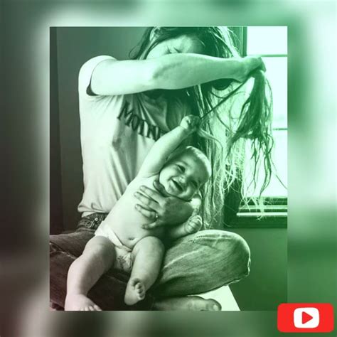 سلطان غم چشم و چراغم مادر Youtube