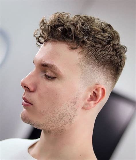 Mens Short Haircuts With Curly Hair And How To Choose Short Curly