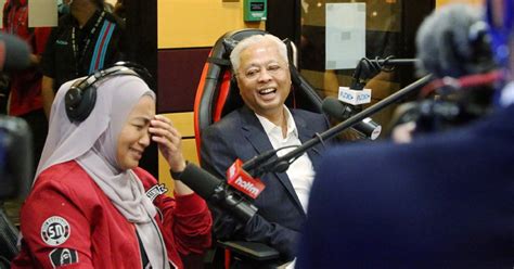 Pm My First Job Offer Was As A Radio Broadcast Assistant With Rtm