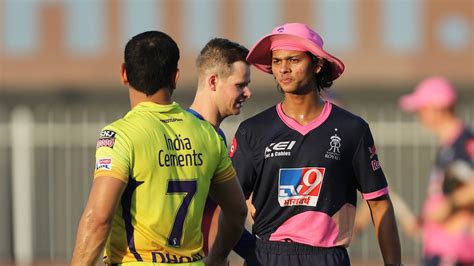 Tried In Middle Of Games To Have Chat With Ms Dhoni Yashasvi Jaiswal Recalls Meeting Csk