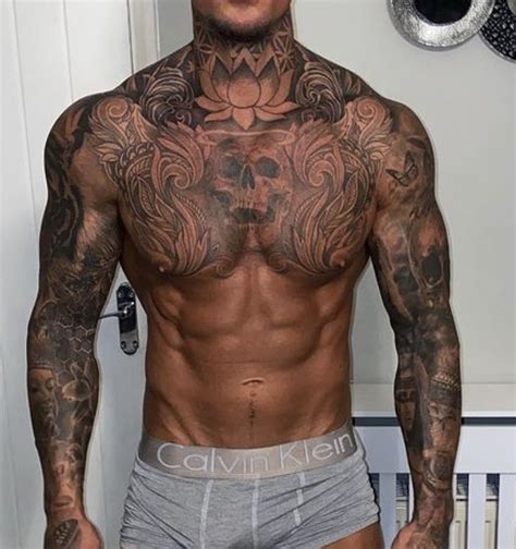 Pin By Gregg Sulkin On 변화하는 눈 Chest Tattoo Men Cool Chest