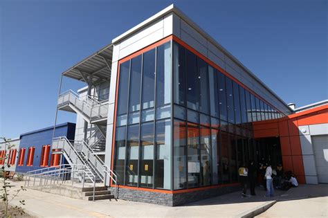 Ерөнхий сайд Дундговь аймгийн Хөгжлийн бэрхшээлтэй хүний хөгжлийн төвийн нээлтэд оролцлоо