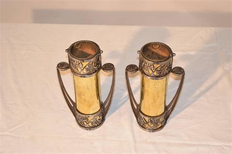 Pair Of 19th Century French Vases At 1stdibs French Vases Of The 19th