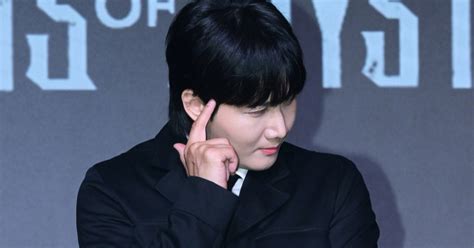 이용진 잡아야지~ 못 잡겠지~ Se★포토