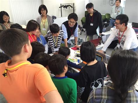 小学生・中学生向けプログラミングクラブcoderdojoさいたま第26回2016年4月29日開催レポート 開催レポート 小学生・中学生向けプログラミングクラブ「coderdojoさいたま」