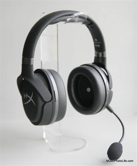Hyperx Cloud Orbit S Review Audeze Mobius Compared