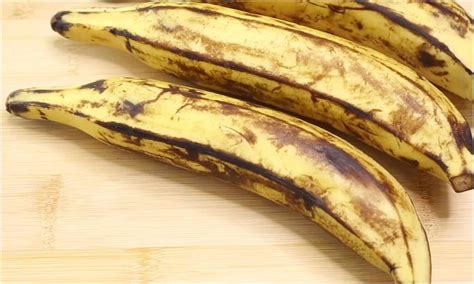 പഴംപൊരി വീട്ടിൽ തയ്യാറാക്കാം Easy Homemade Pazham Pori Recipe