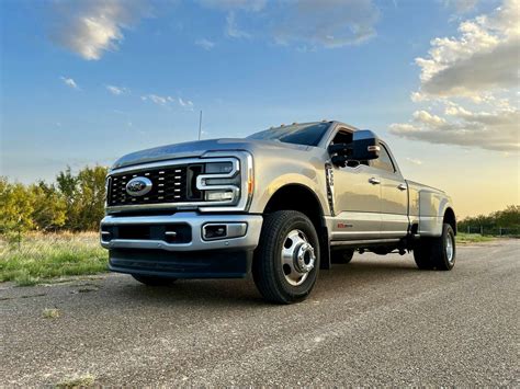 Ford F350 Super Duty Wallpaper