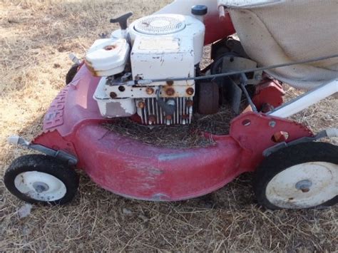 Lot Detail Snapper Rear Bagger Power Push Lawn Mower