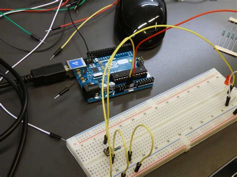 Arduino Ile Led Yakıp Söndürme Kodları Ve Anlatımı Devre Kartı
