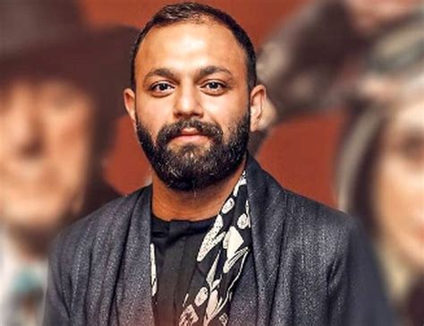 صابر ابر را در این فیلم نمی‌شناسید الناز شاکردوست، ‌سحر دولتشاهی و پژمان جمشیدی هم هستند