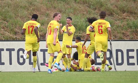 Ex St Pauli Profi Flum Steigt In Die 3 Liga Auf Mopo