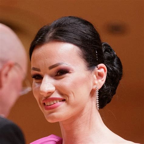 Silvia Ilves Salapärasest Kaaslasest Olen Igasugustest ämbritest Läbi Käinud Nüüd Olen Teadlikum