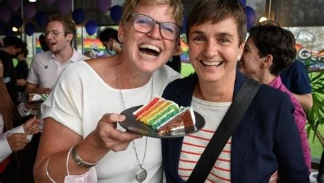 Voters Say Yes To Same Sex Marriage In Switzerland Art And Culture News