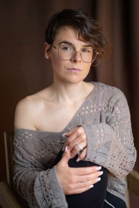 Model Sedcard Von Caroline B Weibliches New Face Fotomodel Deutschland