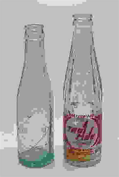 Vintage Tru Ade And Diamond T Glass Bottles Auction