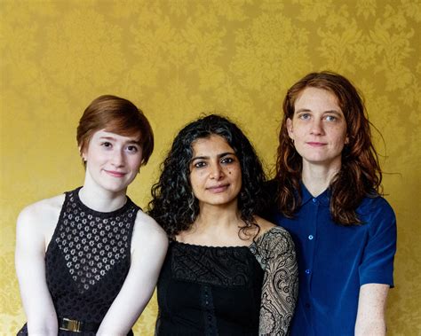 Image 2 L R Rachel Sussman Riti Sachdeva Lee Sunday Evans Emma Pratte Urban Excavations