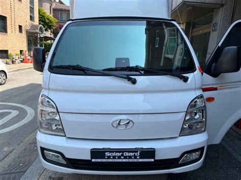 현대 1톤 화물차썬팅 포터 일산 블락포디 비바 반반사필름 강력한 열차단 필름으로 전면썬팅 시공 네이버 블로그
