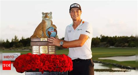 Viktor Hovland Edges Scottie Scheffler To Win Hero World Challenge Golf News Times Of India