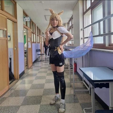 따끈따끈한 2023 의정부고 졸업사진  포텐 터짐 최신순 에펨코리아