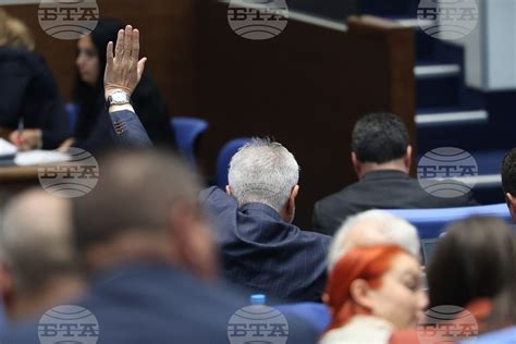 Парламентът прие единодушно на първо четене Законопроект за изискванията за достъпност на