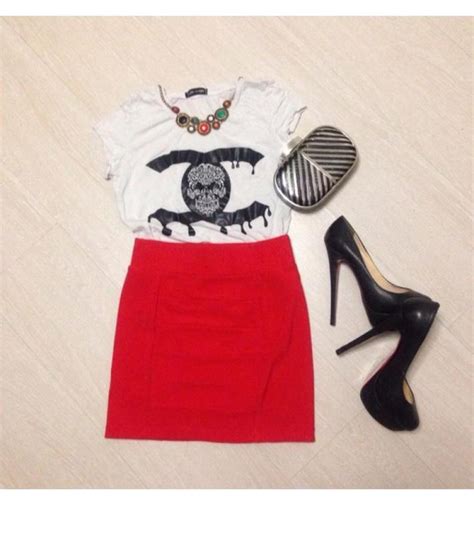 Спідниця — ціна 85 грн у каталозі Міді спідниці Купити жіночі речі за доступною ціною на Шафі