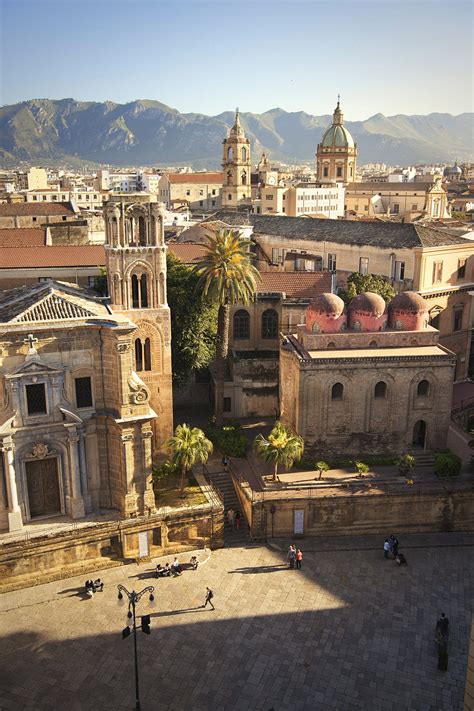 კარანტინის შემდეგ სიცილია ტურისტის ფრენის ნახევარსა და სასტუმროს ხარჯებს აანაზღაურებს At