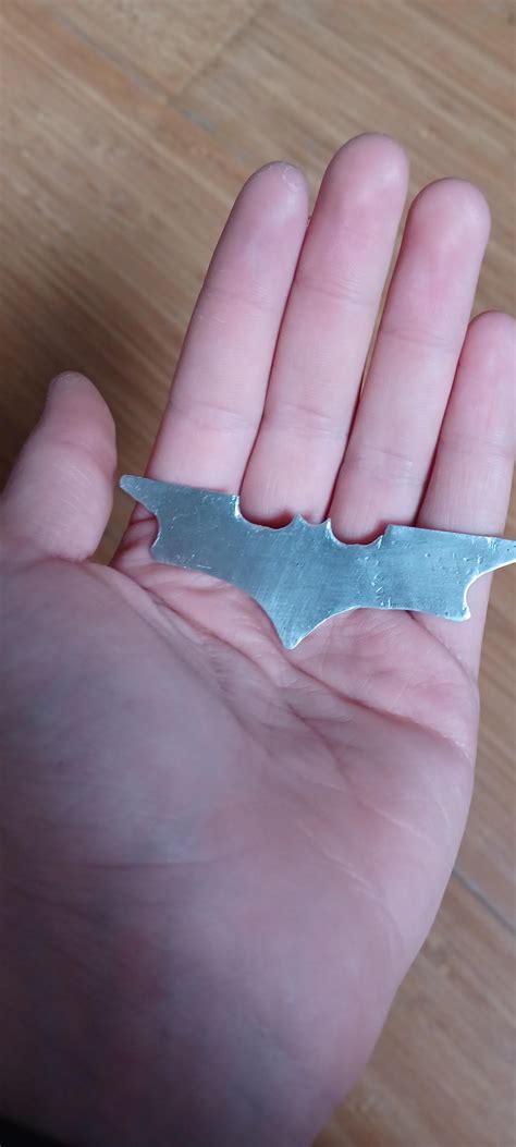 hi rate sincerely my handmade batarang from 0 to 10 i ve removed