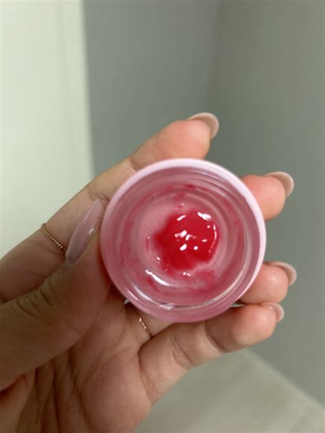 너무 예뻐요 여쿨 뮤트 인생템 다써서 또삽니다 용량 조금만 늘려주세여 제발 ㅠㅠ