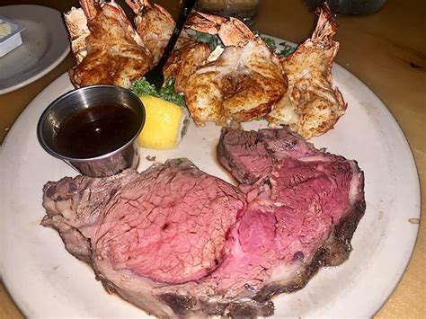 This Lakeside Supper Club Has Been Serving The Best Ribeye In Wisconsin